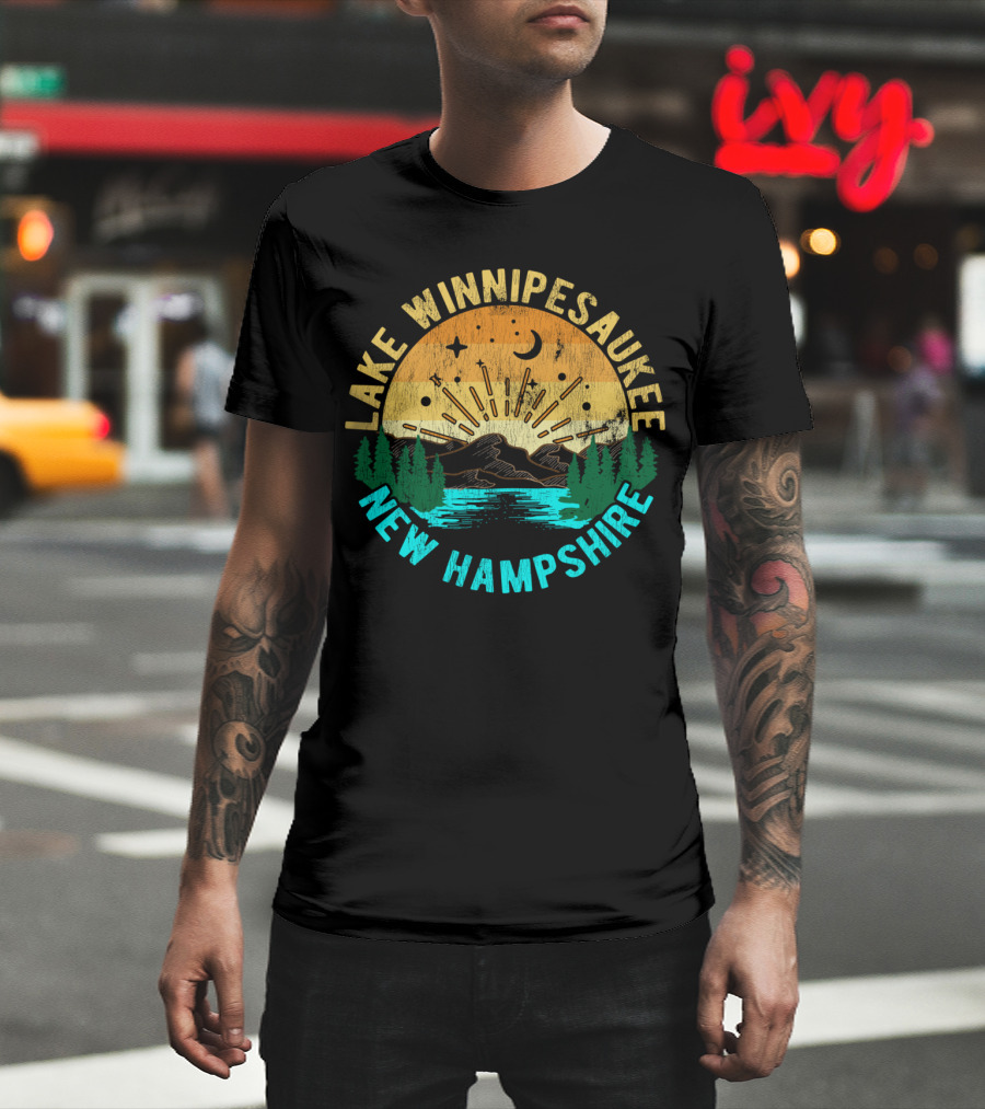 Lake Winnipesaukee New Hampshire Sunset Mountain Scene T-Shirt