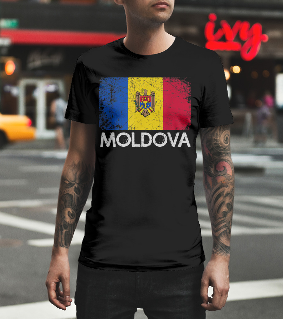 Vintage Moldovan Flag Moldova T-Shirt