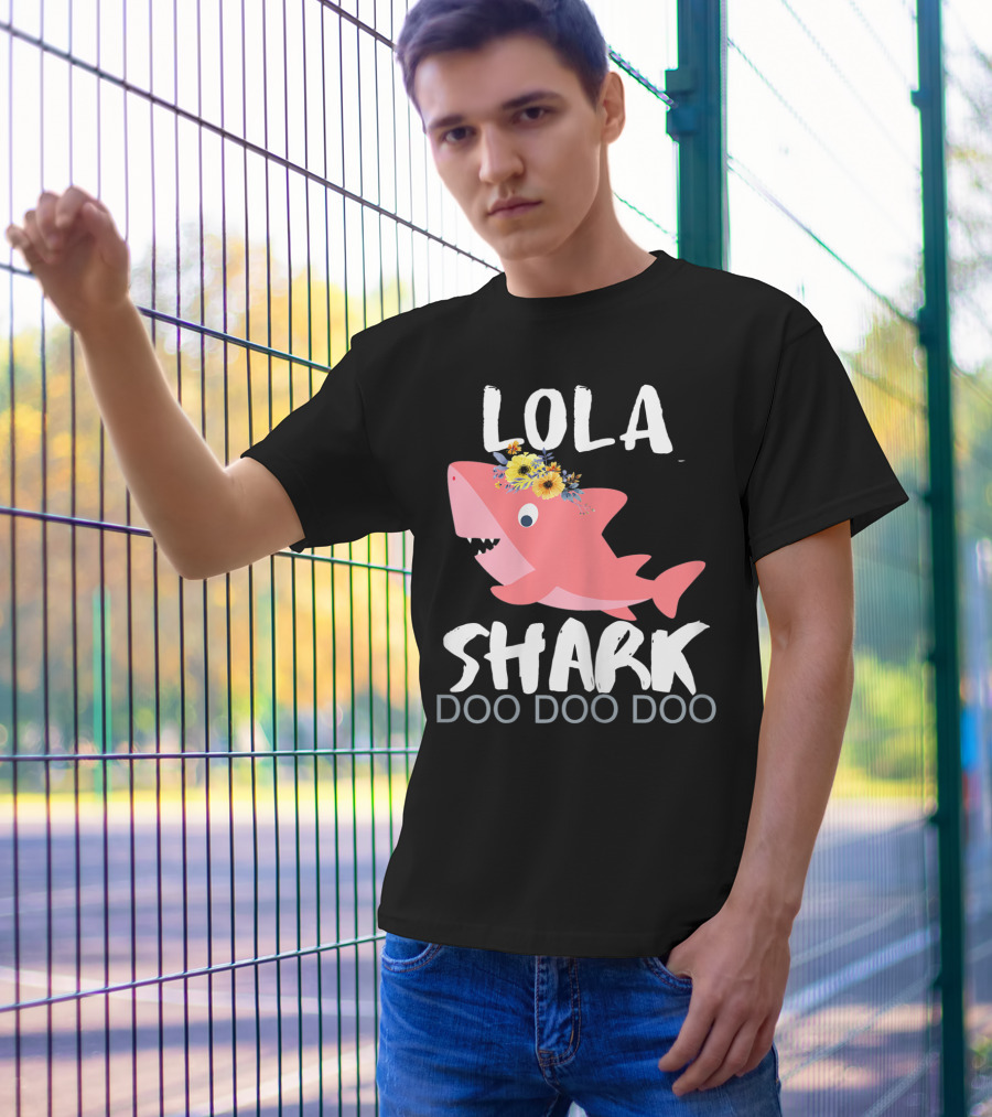 LOLA SHARK DOO DOO DOO T-Shirt