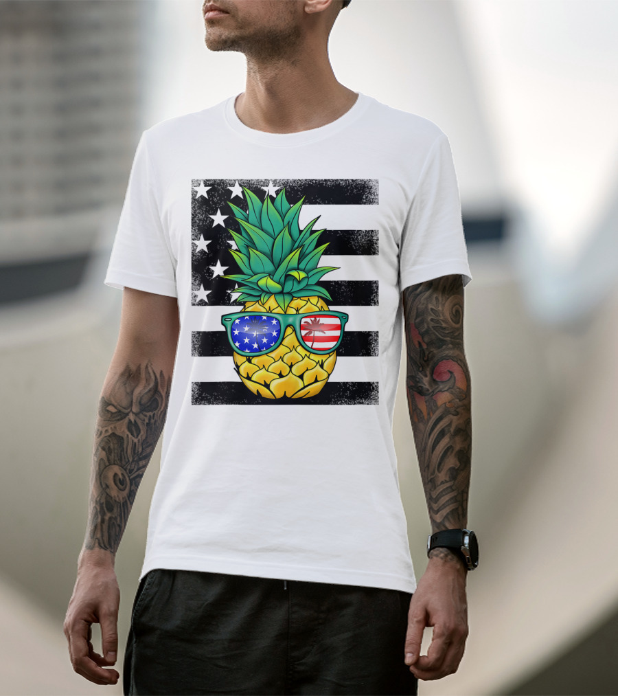 Hawaiian Pineapple With American Flag Sunglasses On Distressed Stars And Stripes Background T-Shirt