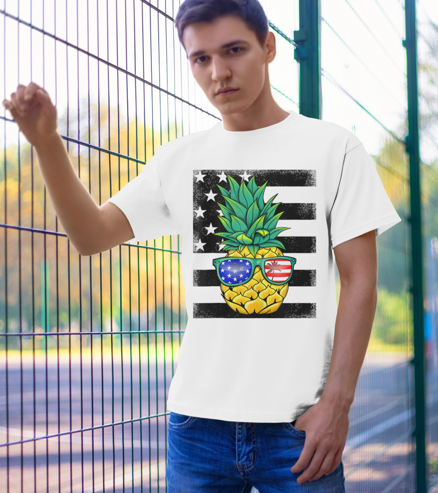 Hawaiian Pineapple With American Flag Sunglasses On Distressed Stars And Stripes Background T-Shirt