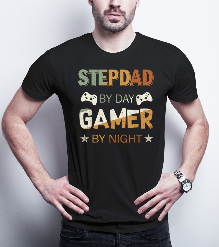 Stepdad By Day Gamer By Night Game Controller Stars T-Shirt