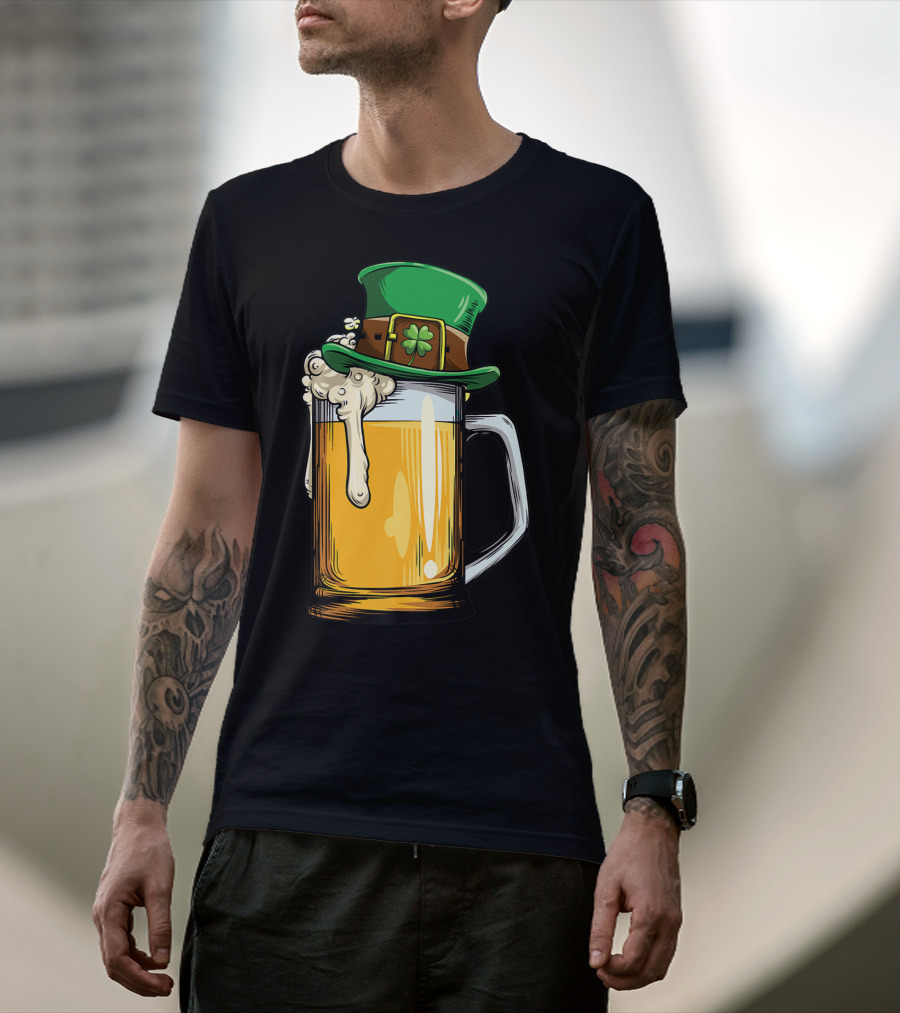 Leprechaun Hat Overflowing Beer Mug With Shamrock Foam T-Shirt
