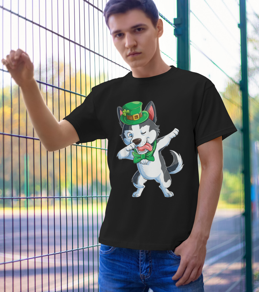 St. Patrick's Day Dabbing Siberian Husky With Green Hat And Bow Tie T-Shirt