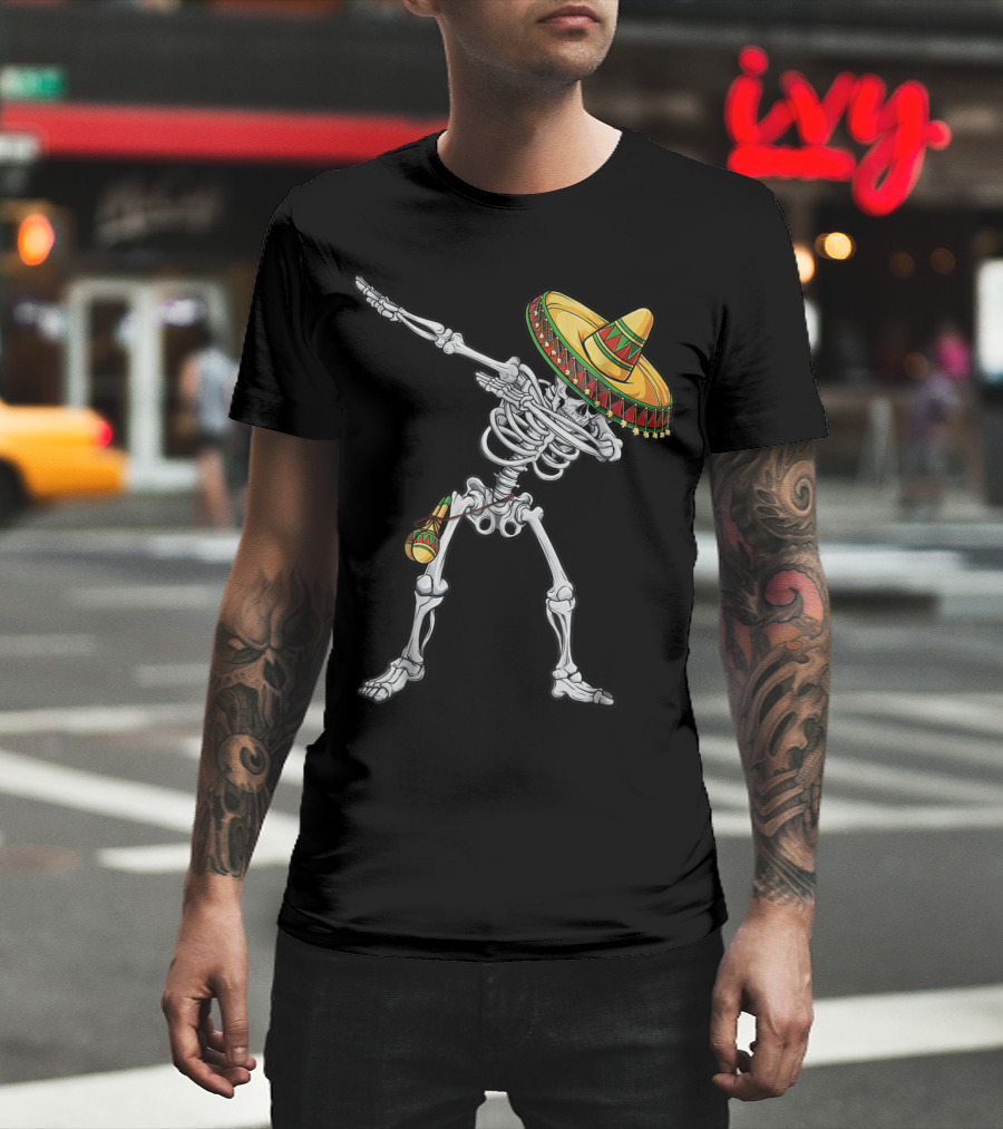 Cinco De Mayo Dabbing Skeleton With Sombrero And Maracas T-Shirt