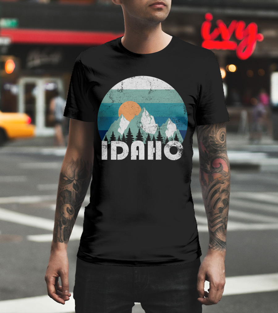 Idaho Mountains Retro Sunset Forest Scenic T-Shirt