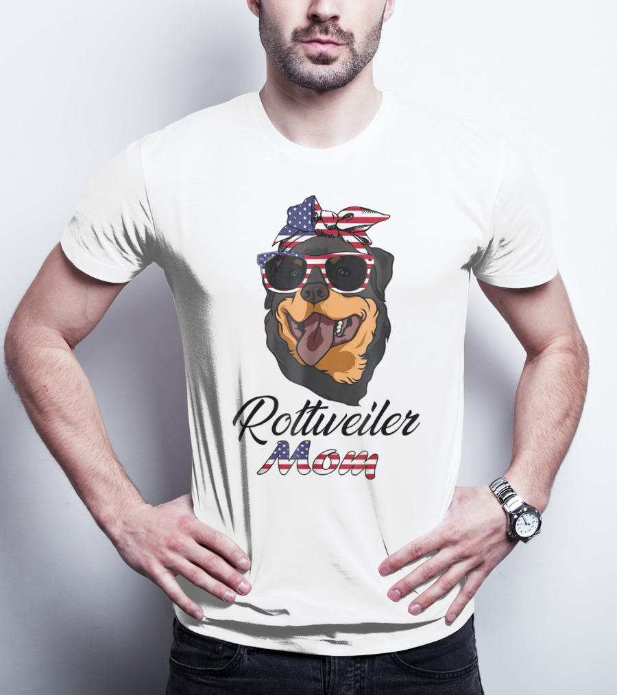 Rottweiler Mom Bandana Glasses American Flag T-Shirt