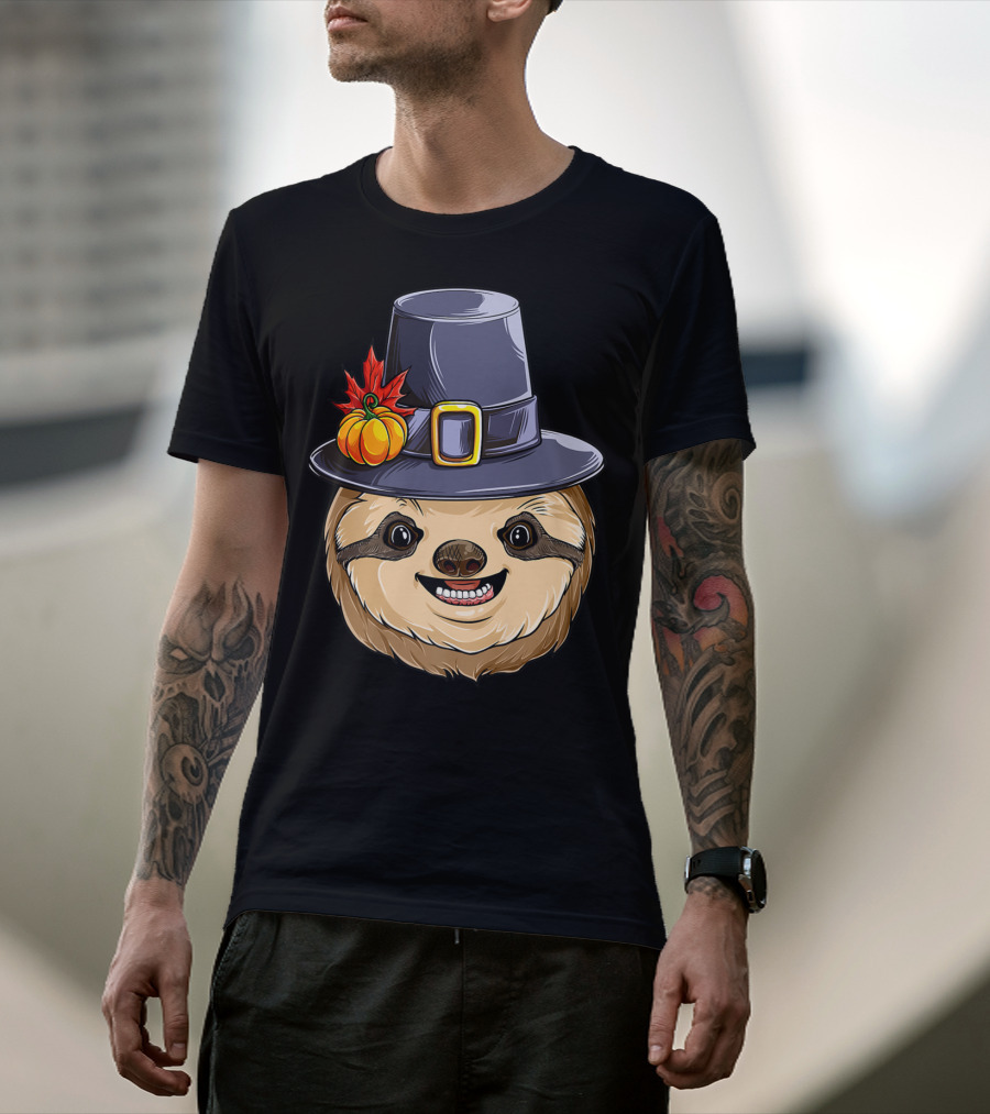Thanksgiving Sloth With Pilgrim Hat Pumpkin And Autumn Leaves T-Shirt