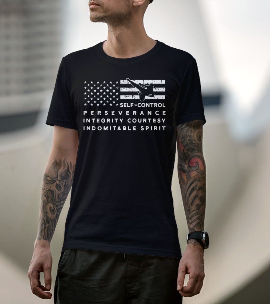 Vintage American Flag Taekwondo Self-Control Perseverance Integrity Courtesy Indomitable Spirit T-Shirt