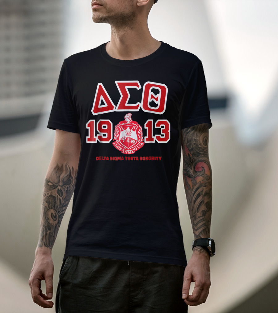 Delta Sigma Theta Sorority 1913 Greek Letters And Crest T-Shirt