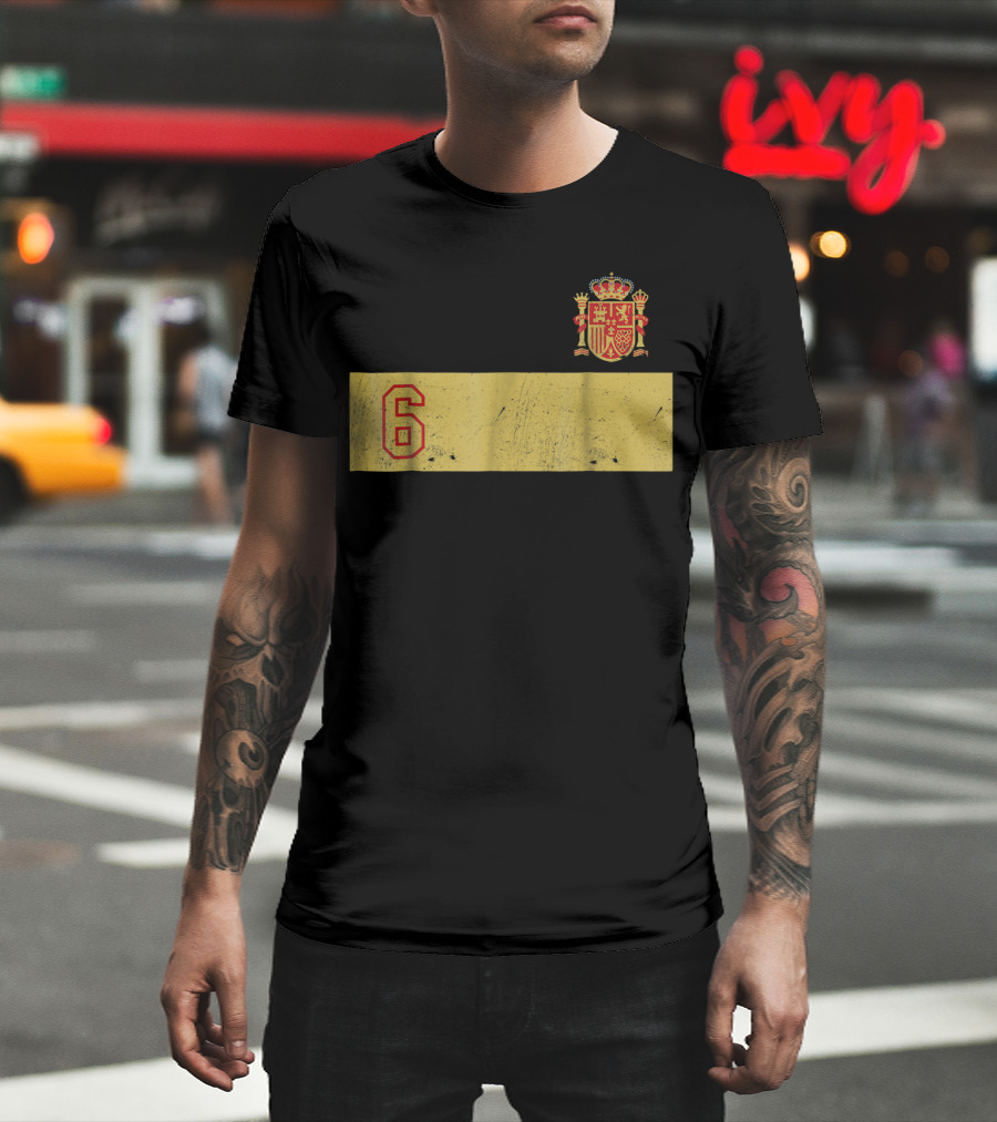 Espana Roja Futbol Camiseta Number 6 Crest T-Shirt