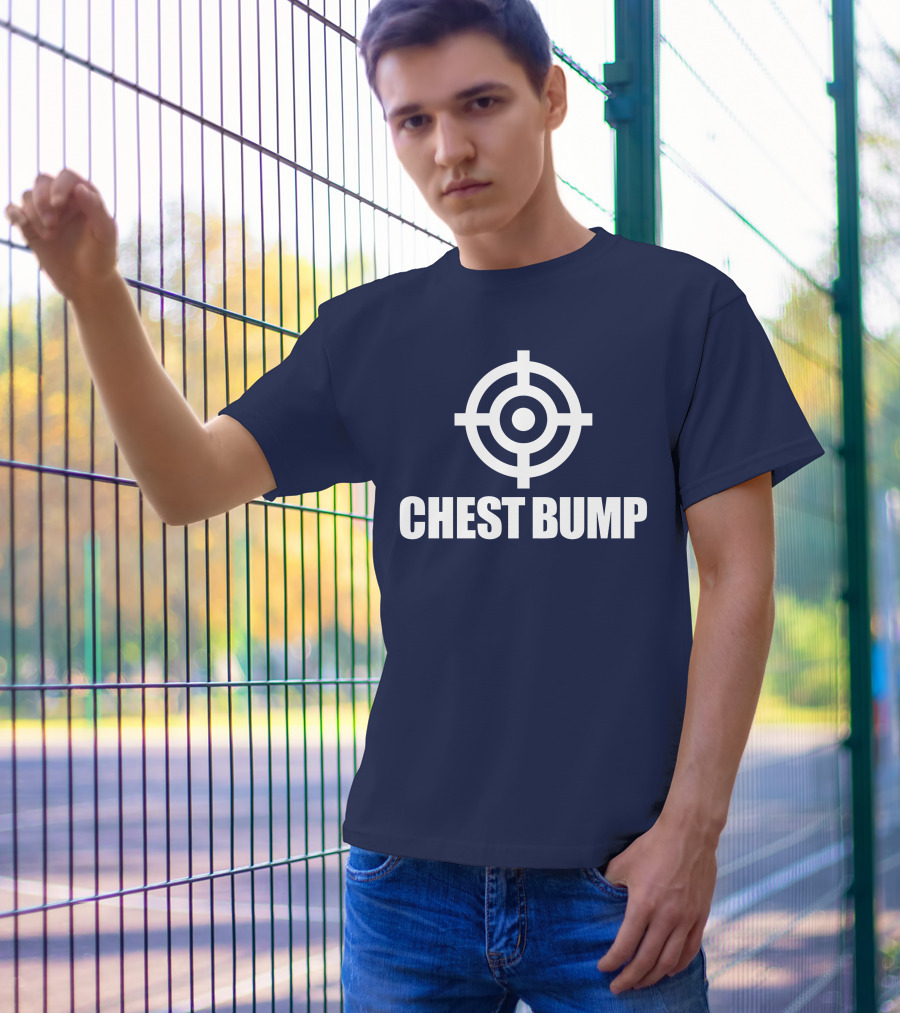 CHESS BUMP TARGET ICON WITH CENTER AIM T-Shirt