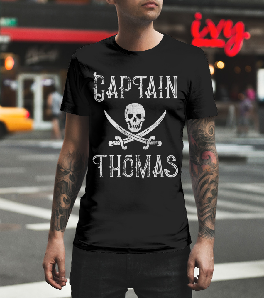 Captain Thomas Skull Crossbones Vintage Boating T-Shirt