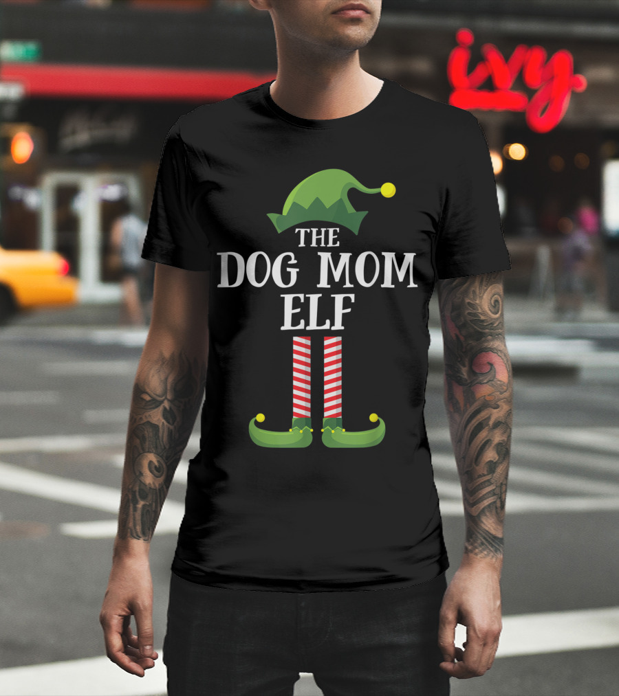 The Dog Mom Elf Matching Family Group Holiday Outfits T-Shirt