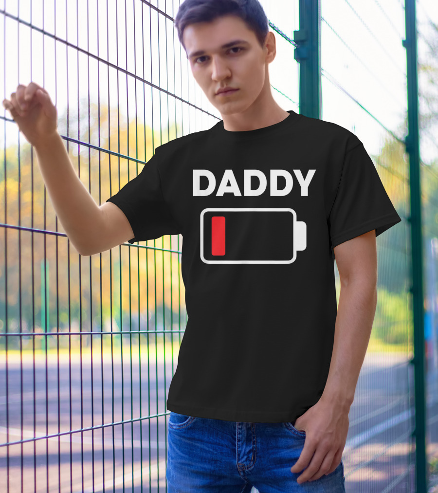 Daddy Low Battery Christmas Family Matching T-Shirt
