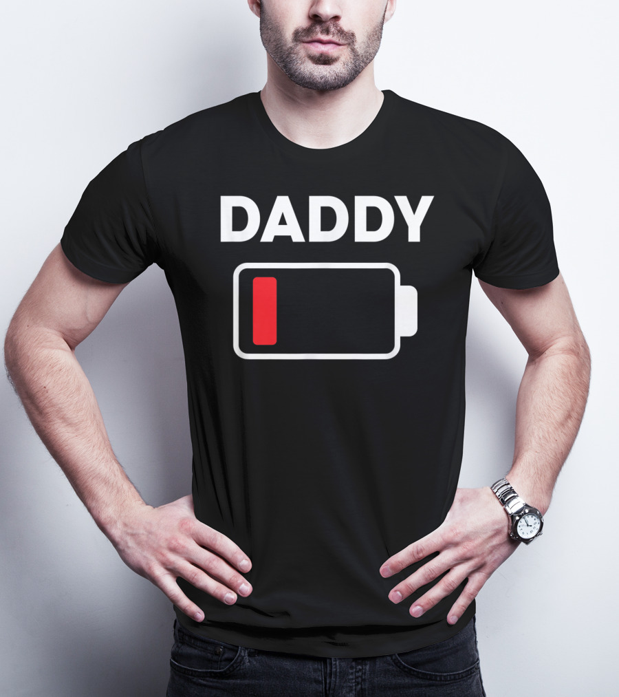 Daddy Low Battery Christmas Family Matching T-Shirt
