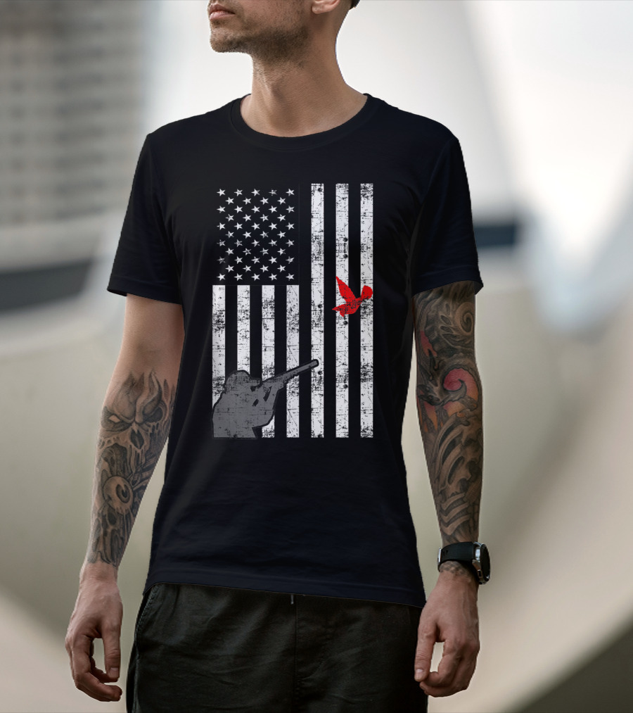 American Flag Bird Hunter Trapping USA Loyal Hunter T-Shirt