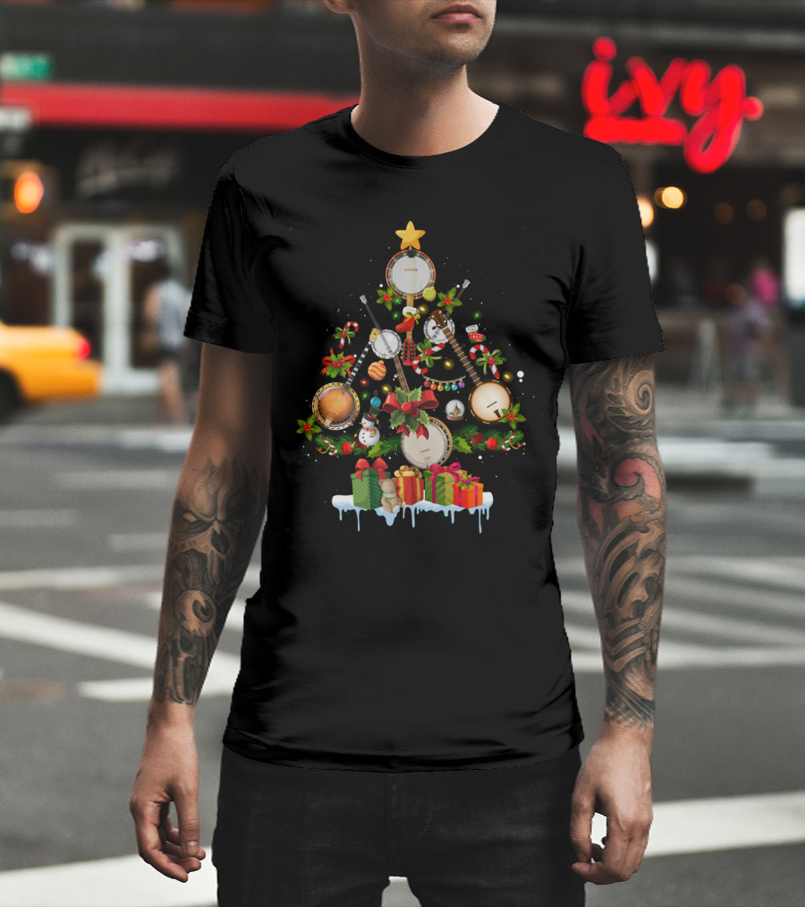 Banjo Christmas Tree With Lights And Gifts T-Shirt