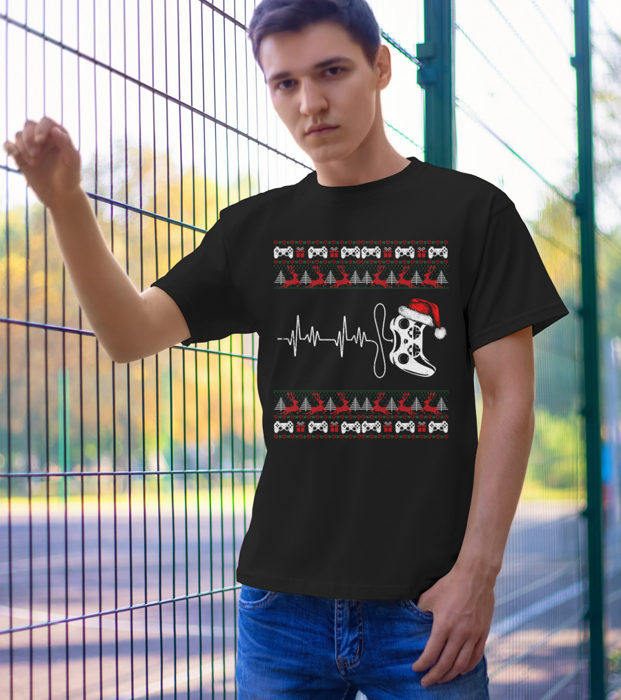 Gamer Heartbeat Christmas Controller Santa Hat Trees Reindeer T-Shirt