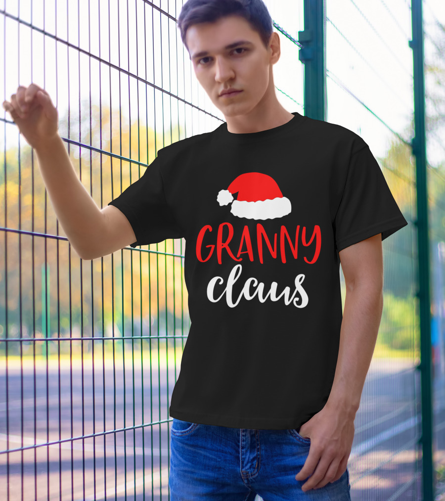 Granny Claus Christmas Santa Hat T-Shirt