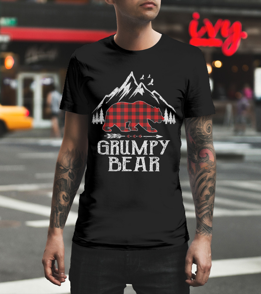 Grumpy Bear Red Plaid Buffalo Mountain Christmas Forest T-Shirt