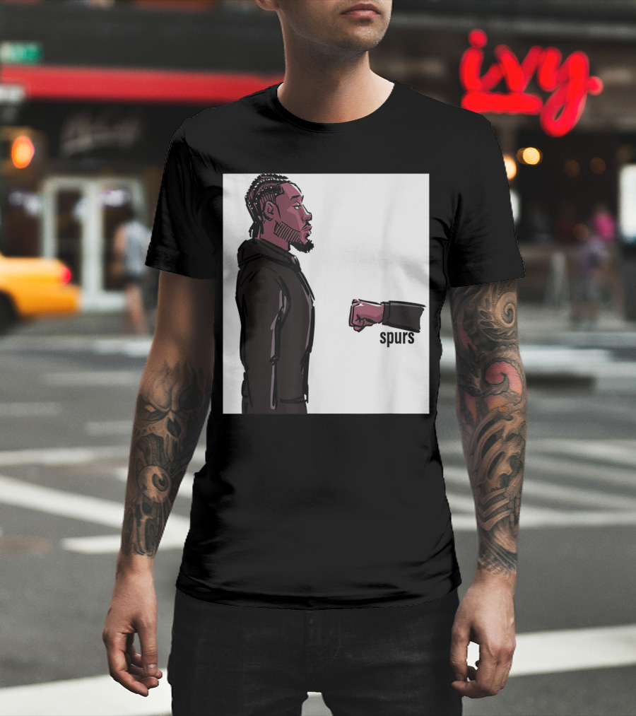 Funny Man Declines Dap Spurs T-Shirt
