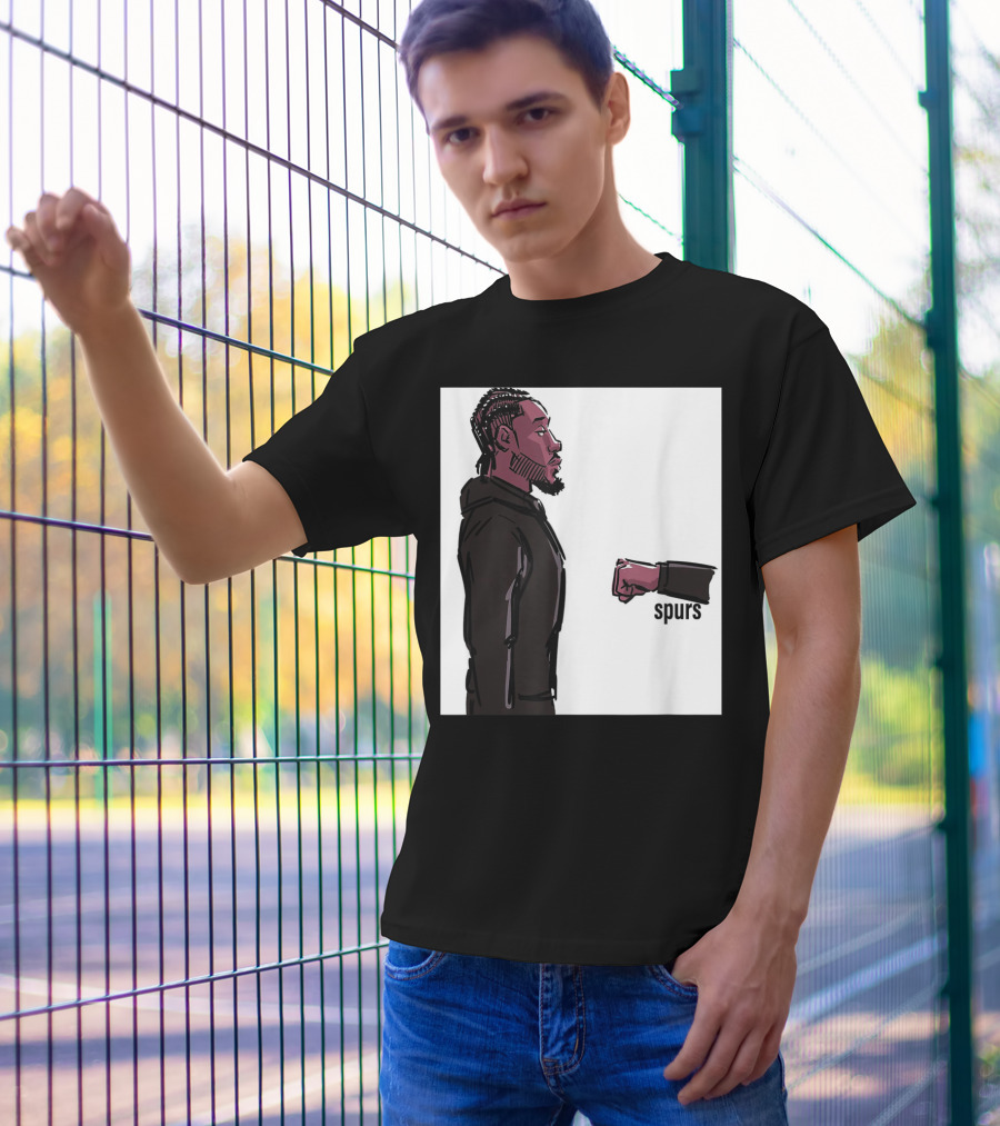 Funny Man Declines Dap Spurs T-Shirt