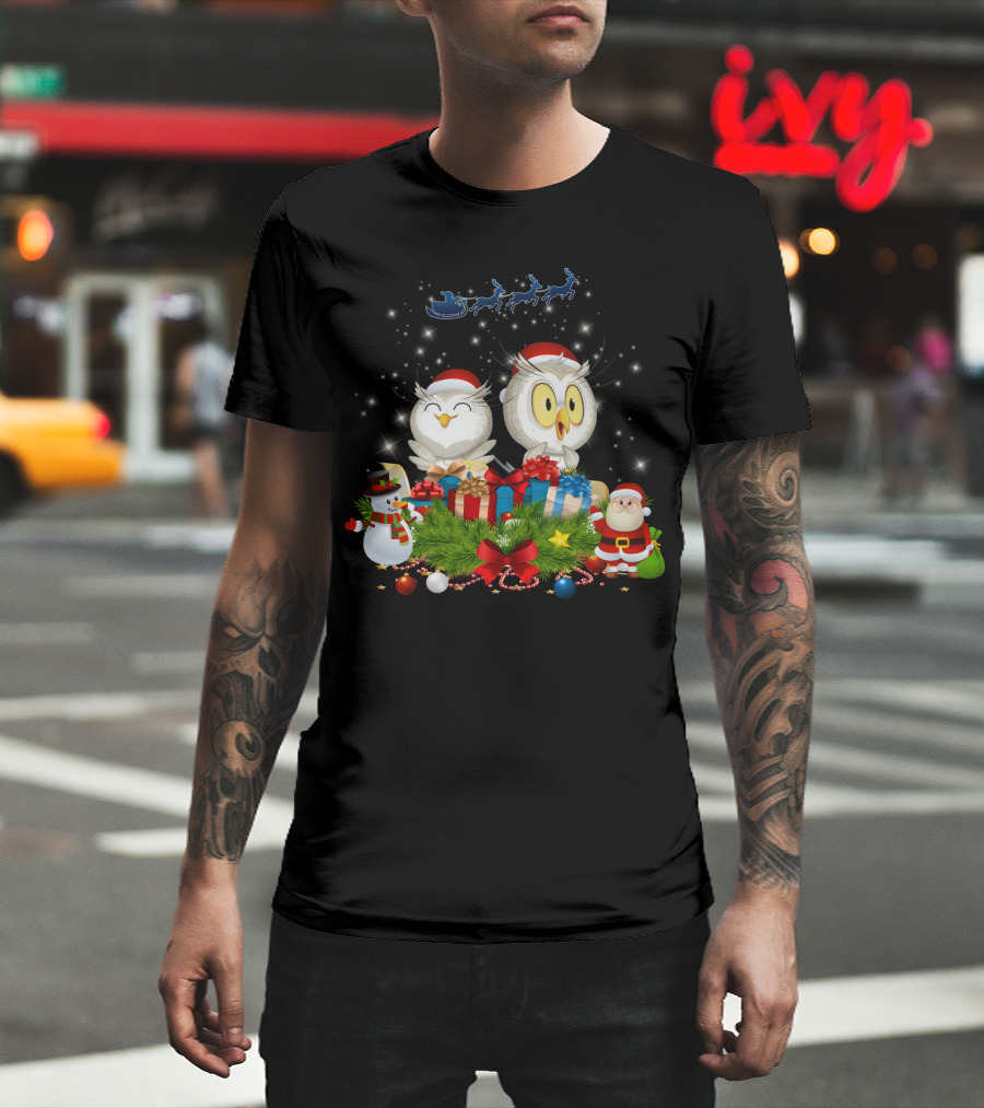 Waiting For Santa Owls With Gifts And Snowman Scene T-Shirt