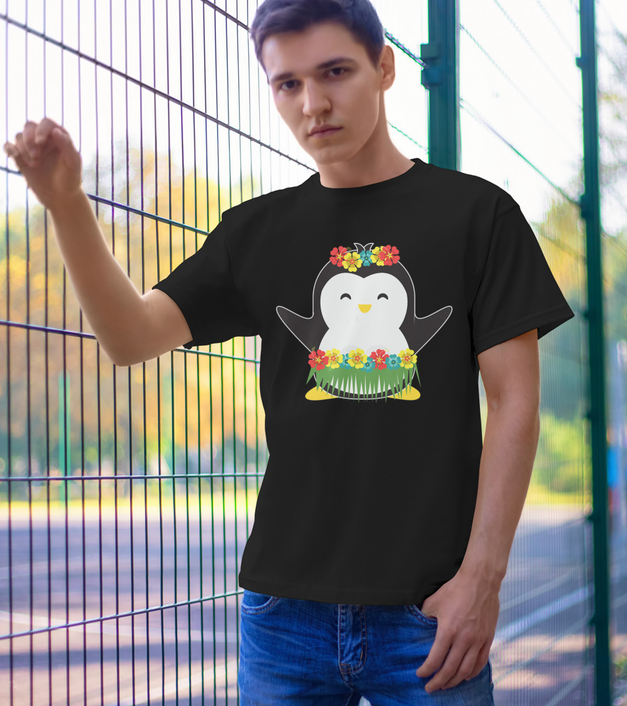 Penguin With Hula Skirt And Hawaiian Flowers Luau Party T-Shirt