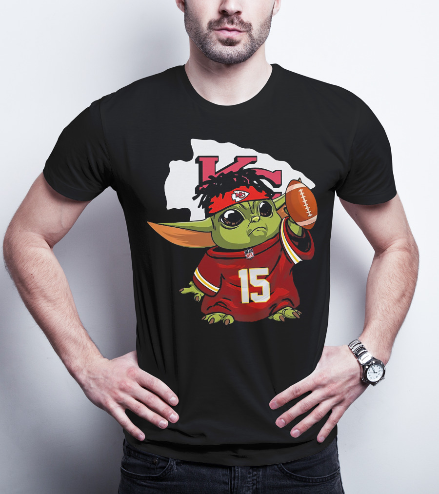 Baby Yoda Kansas City Chiefs Football Player Jersey 15 T-Shirt