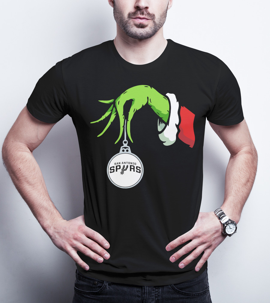 The Grinch Holding San Antonio Spurs T-Shirt