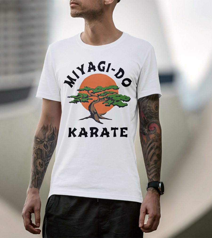 Miyagi-Do Karate Bonsai Tree With Sun Background T-Shirt