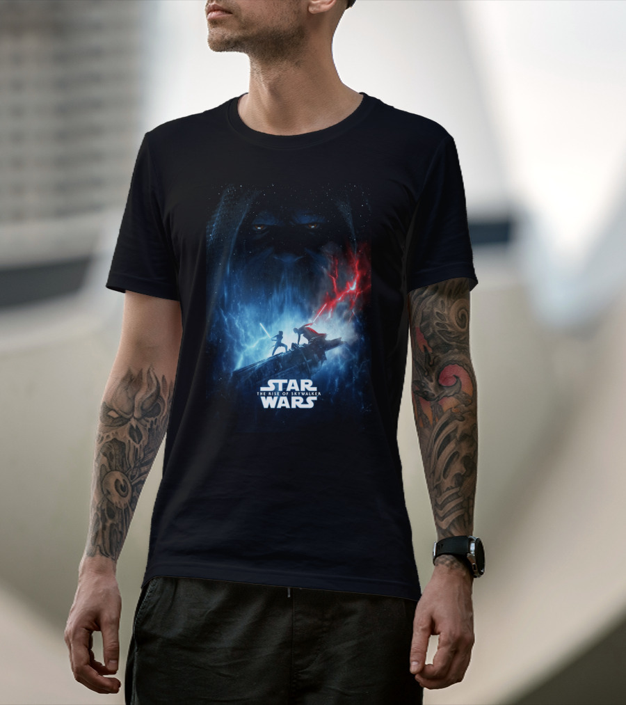Star Wars The Rise Of Skywalker Epic Duel With Red And Blue Lightsabers T-Shirt