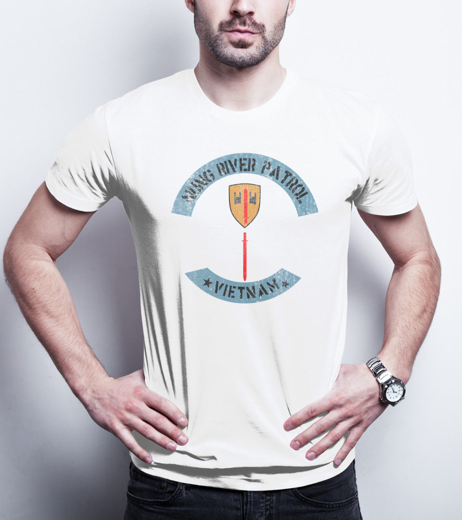 Apocalypse Now Nung River Patrol Vietnam Shield T-Shirt
