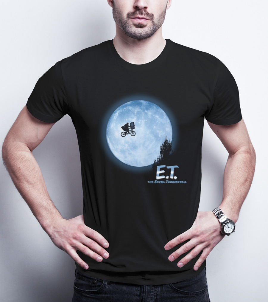 E.T. The Extra-Terrestrial Bicycle Silhouette Against Full Moon T-Shirt