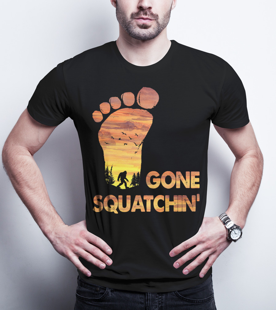 Bifoot Gone Squatchin Footprint Silhouette With Bigfoot And Mountain Sunset Scene T-Shirt