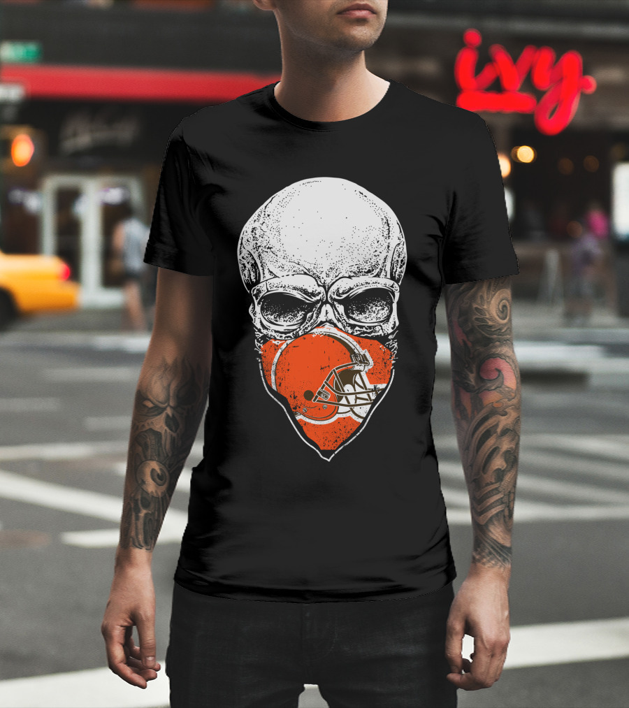 Cleveland Browns Skull With Helmet T-Shirt