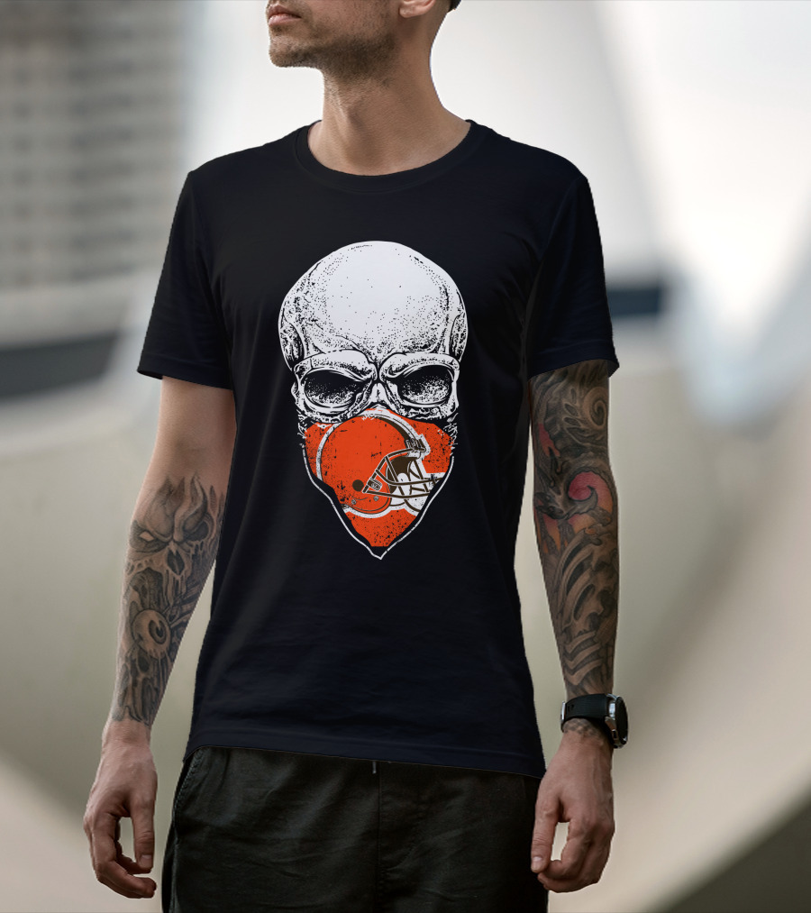 Cleveland Browns Skull With Helmet T-Shirt