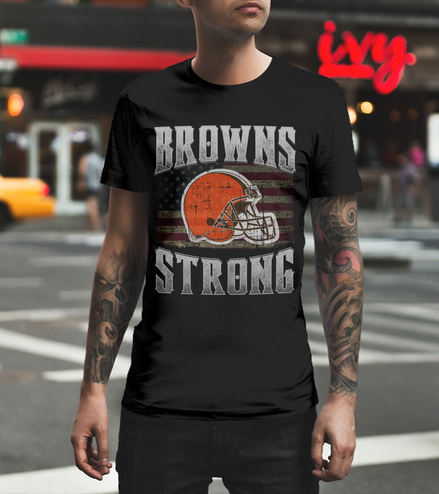 Browns Strong American Flag Cleveland Browns Helmet T-Shirt