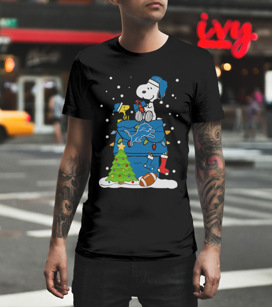 Detroit Lions Snoopy Christmas Football House With Tree And Stockings T-Shirt