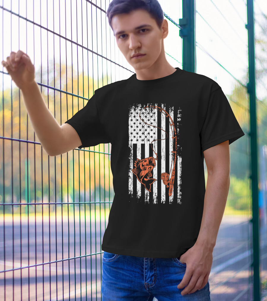 USA Fishing Flag Bass And Rod American Flag T-Shirt