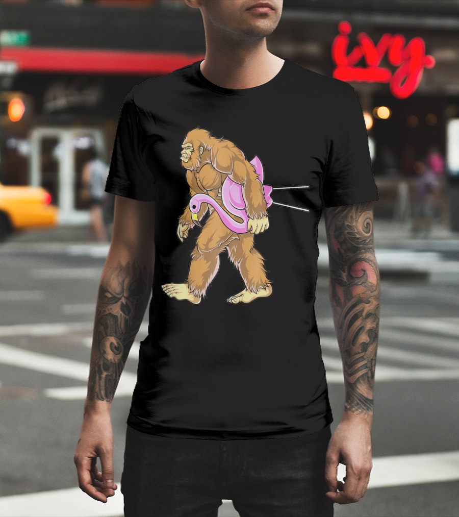 Bigfoot Carrying Pink Lawn Flamingo Humorous Sasquatch Image T-Shirt