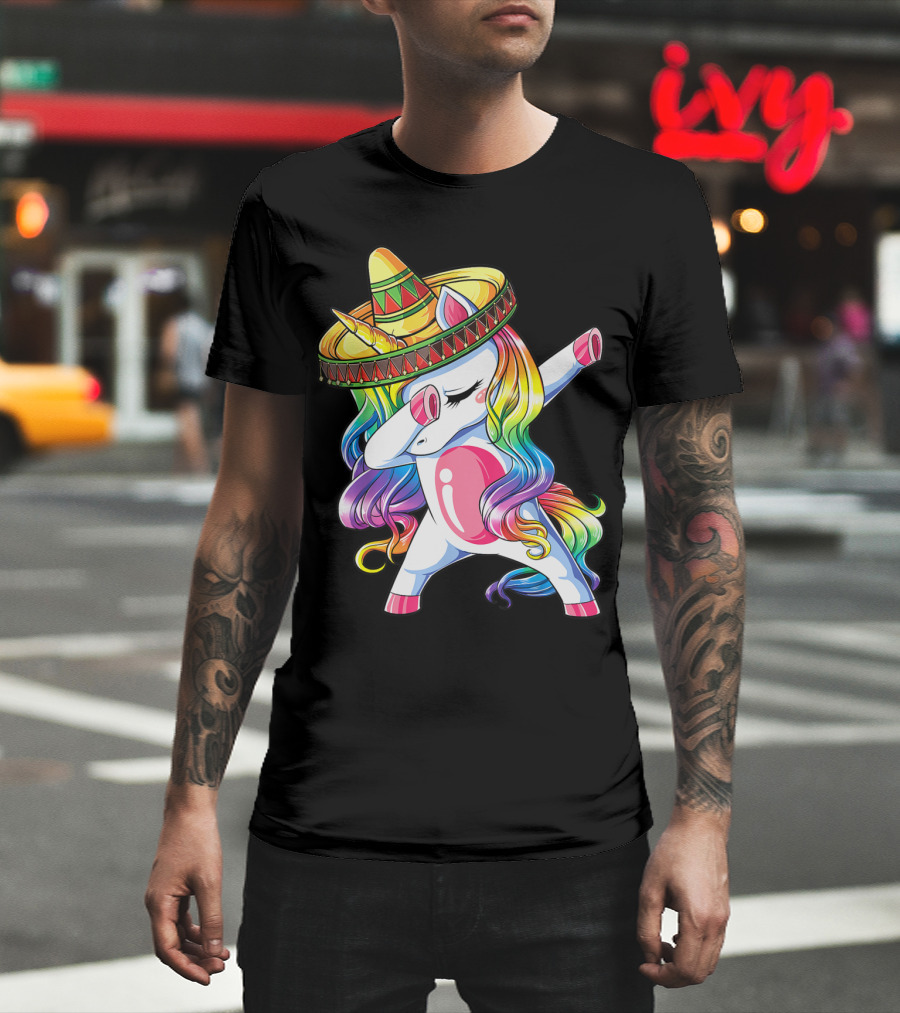 Funny Dabbing Unicorn Rainbow Sombrero Cinco De Mayo Women T-Shirt