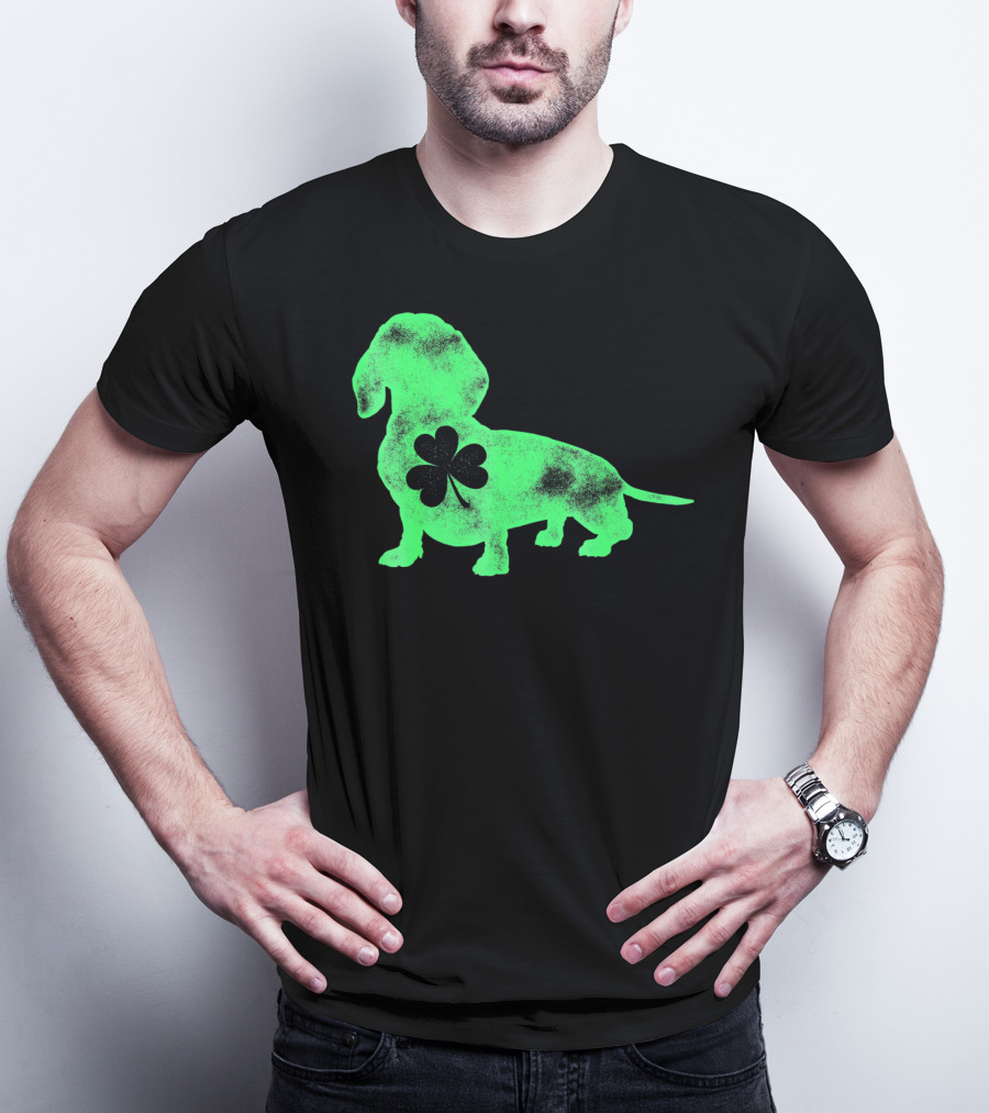 Dachshund Shamrock St Patricks Day Dog Lover Men T-Shirt