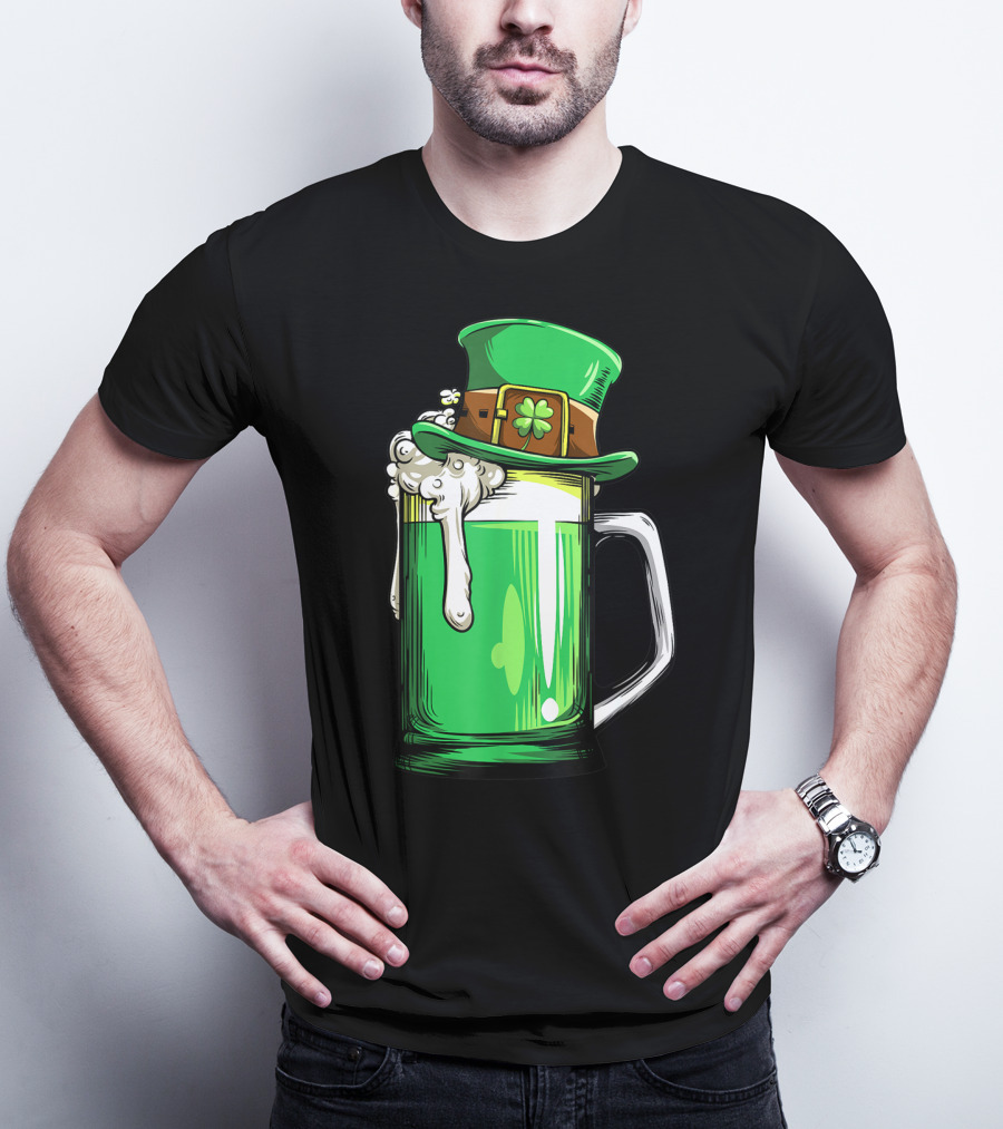 Green Beer Mug Leprechaun Hat St Patricks Day Men Drinking T-Shirt