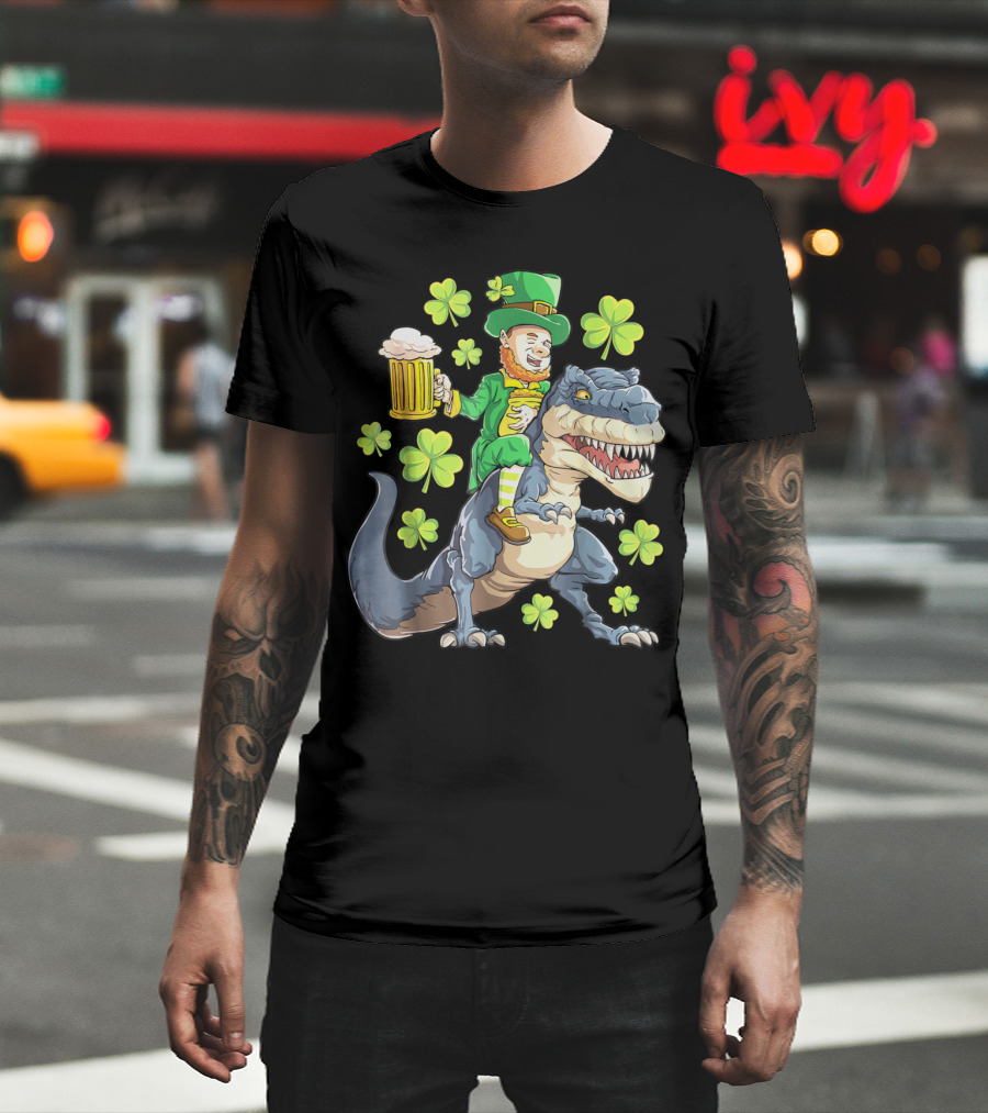 St Patricks Day Leprechaun Riding Dinosaur With Shamrocks And Beer T-Shirt