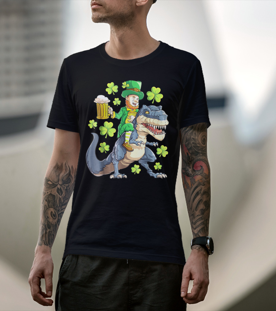 St Patricks Day Leprechaun Riding Dinosaur With Shamrocks And Beer T-Shirt