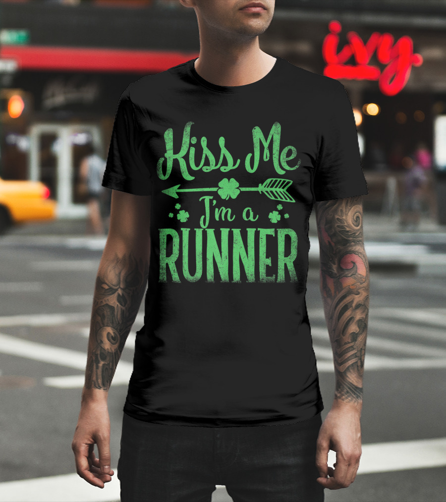 Kiss Me I'm A Runner Clover Arrow St. Patrick's Day T-Shirt
