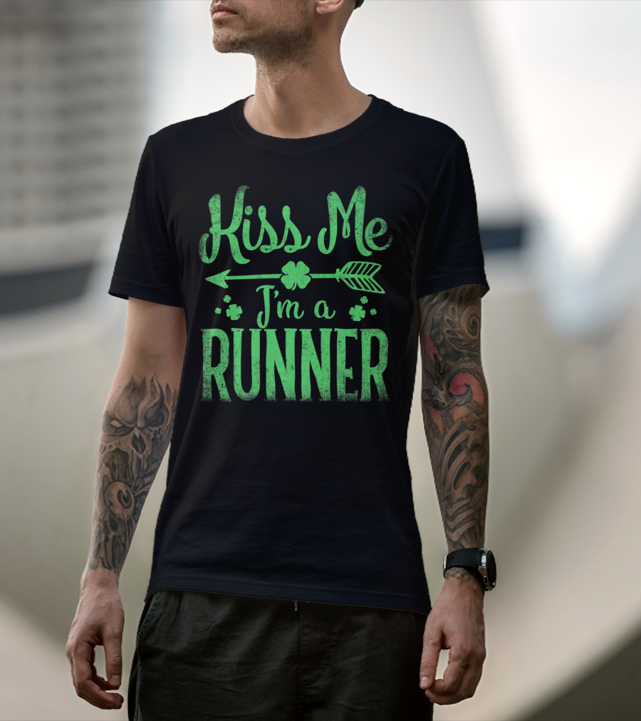 Kiss Me I'm A Runner Clover Arrow St. Patrick's Day T-Shirt
