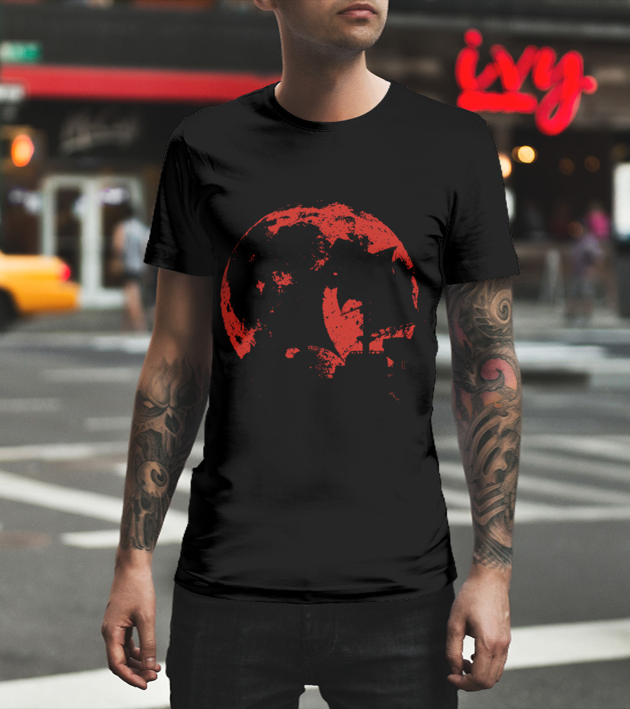Thousand Sunny Pirate Ship Silhouette On Red Moon Background T-Shirt